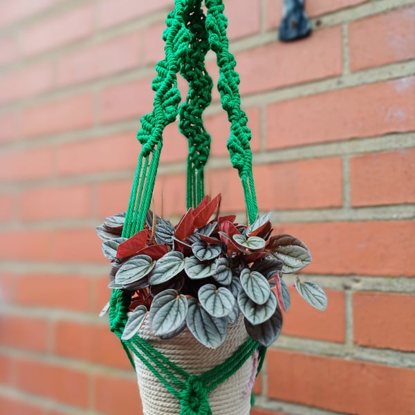 Macrame plant pot hanger - Folksy