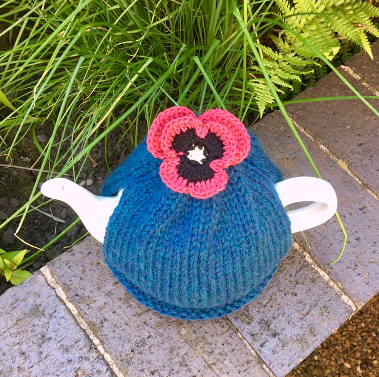 Pansy Knitted Tea Cosy - Folksy