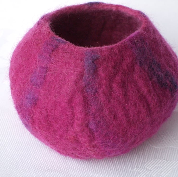 Felt Pots - handmade felt - Folksy