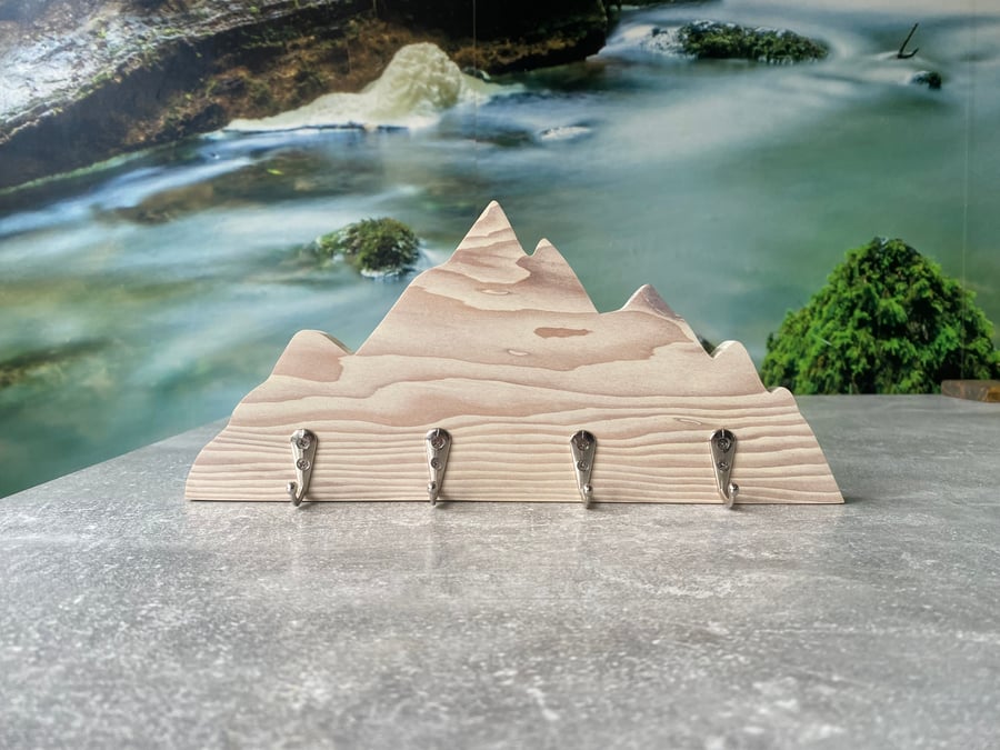 Wooden mountain key rack - Folksy