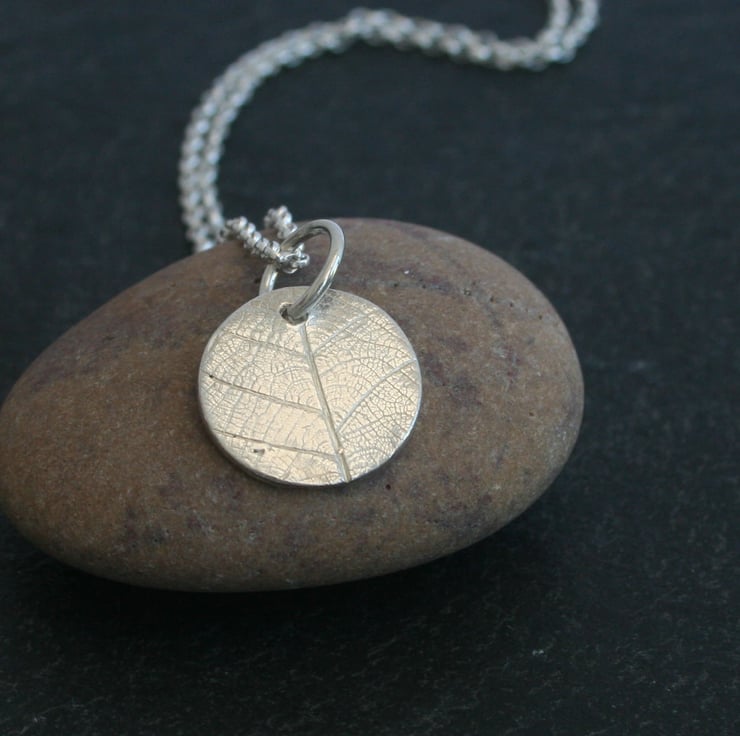 Eco Silver (fine recycled silver) Circle Pendan... - Folksy