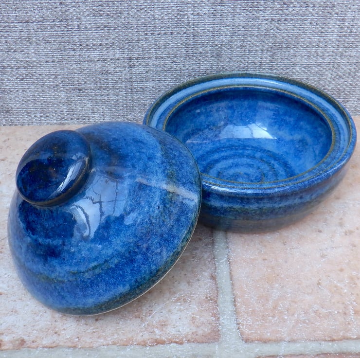 Garlic roaster baker lidded salt pot hand throw... - Folksy