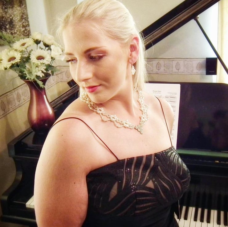 SALE Ivory Pearl Necklace Vintage inspired - Folksy