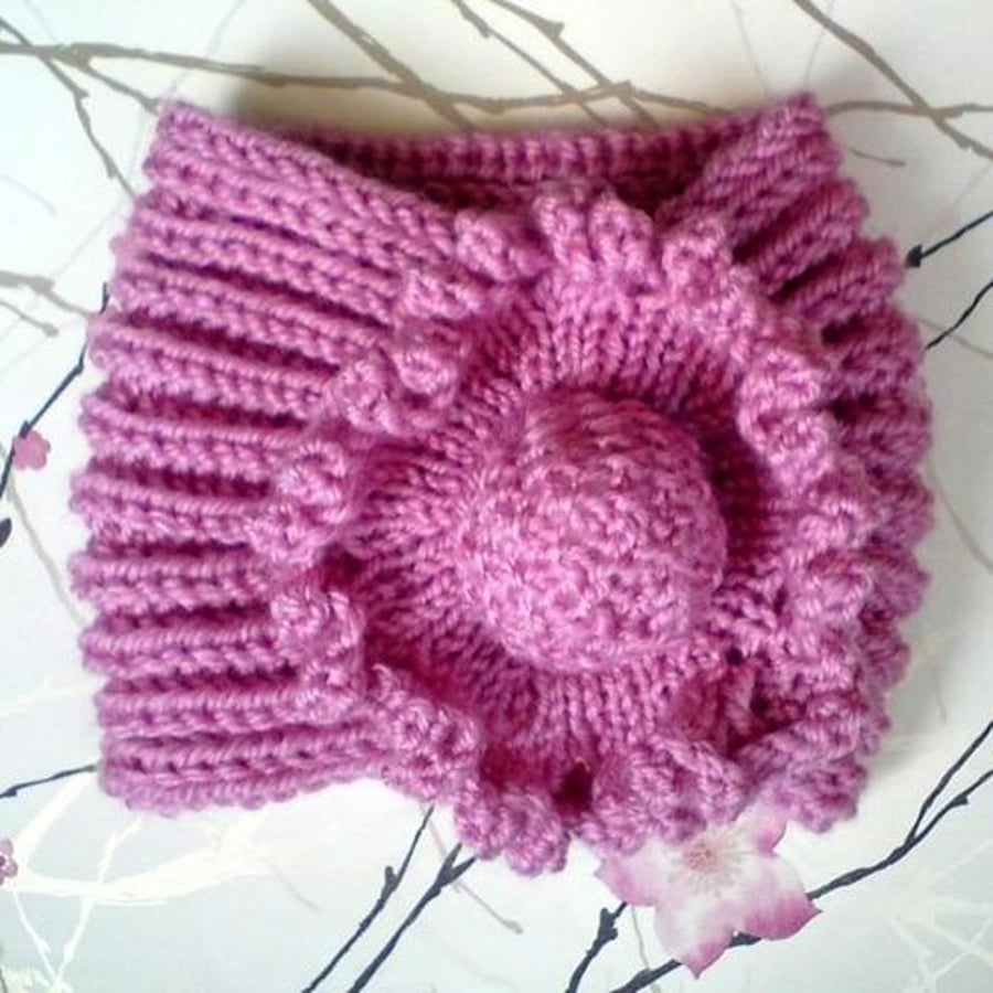 Girls Flower Neck Warmer in Pink Aran Wool - Folksy