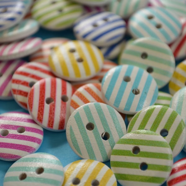 15mm Wooden Striped Buttons Random Mix Stripe S... - Folksy
