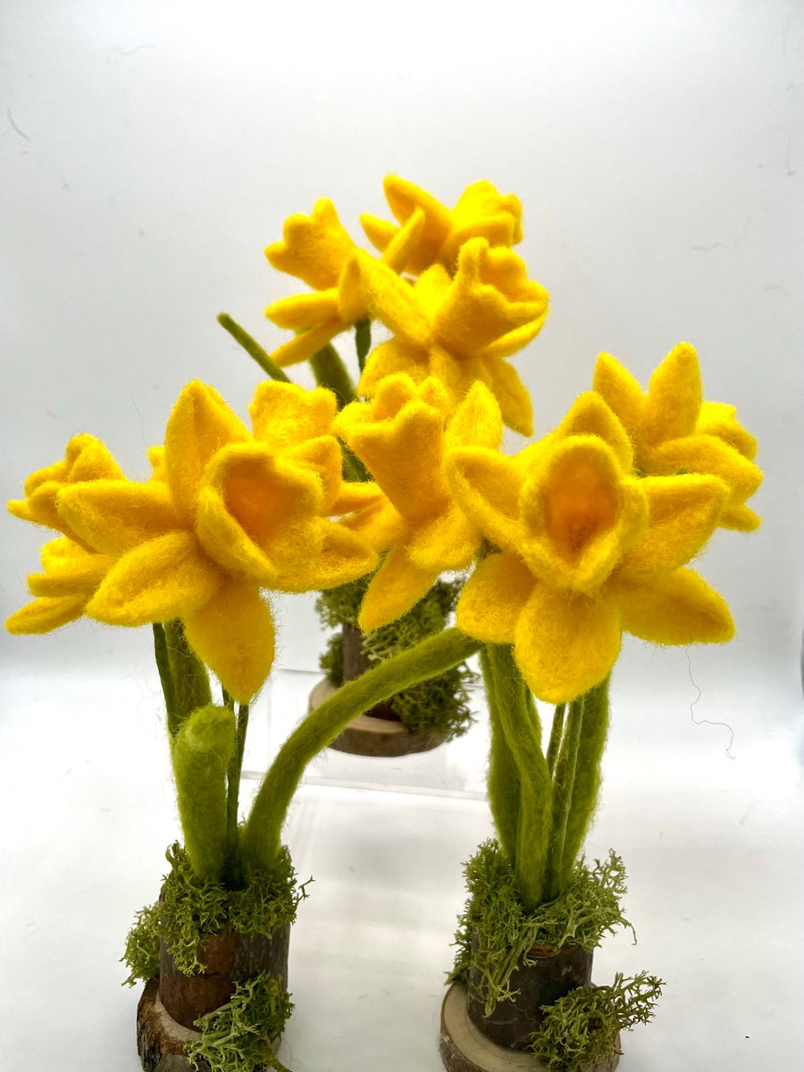 Needle Felt Daffodils - Folksy