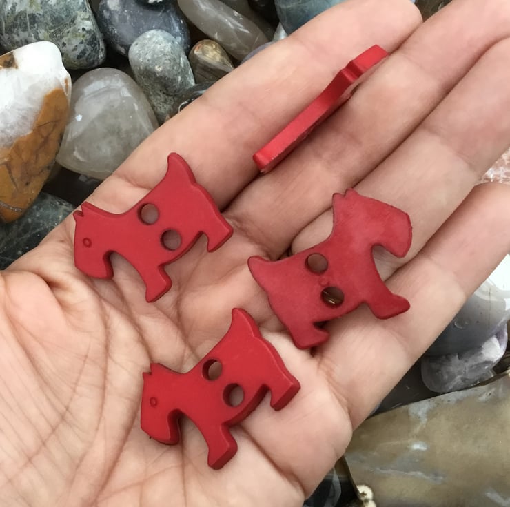 Set of 4 Red Scottie Dog Buttons! - Folksy