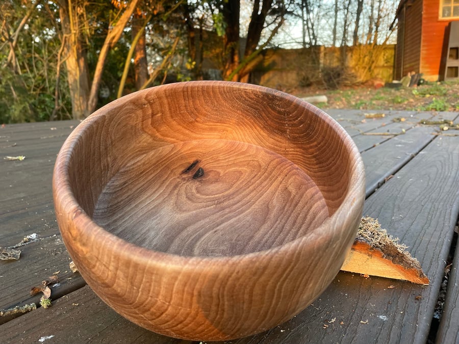 Handmade rustic wooden bowl in English Walnut - Folksy