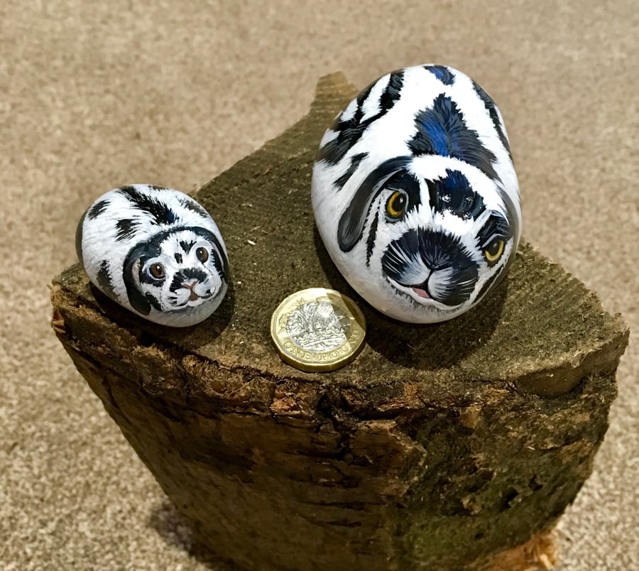 Rabbit Painted pebble garden rock art pet Portr... - Folksy
