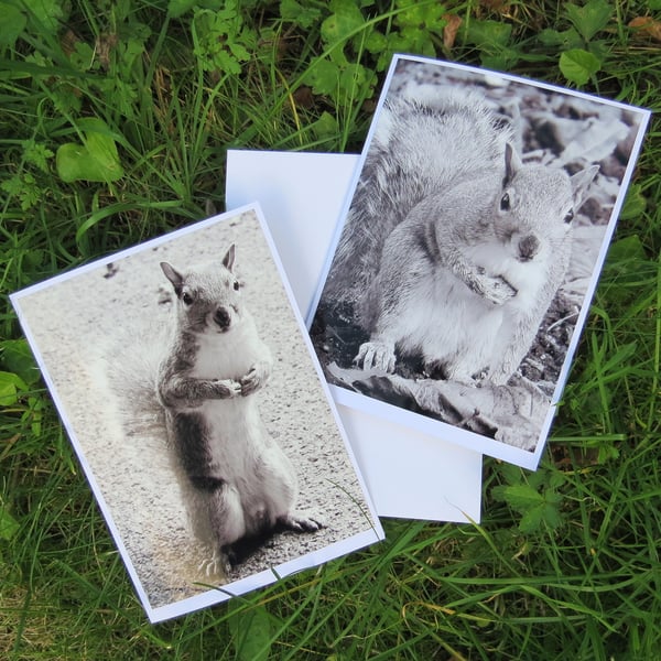 Eye Spy. A set of two cards, each featuring an... - Folksy