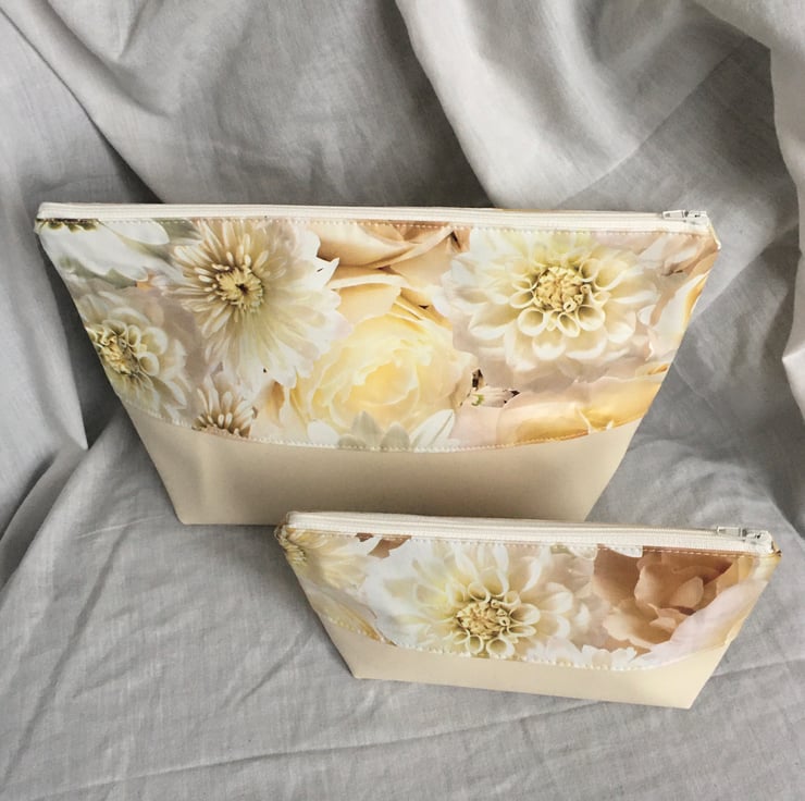 Two Piece Bag Set, Travel Set, Large Wash Bag, ... - Folksy