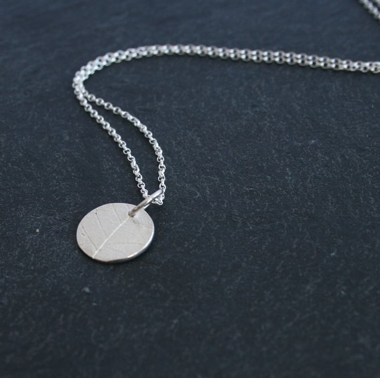 Eco Silver (fine recycled silver) Circle Pendan... - Folksy