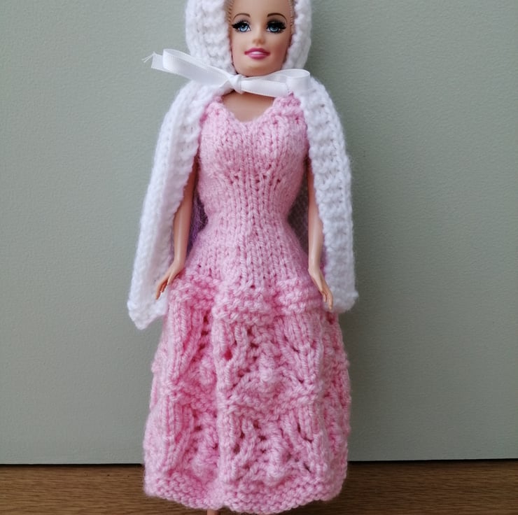 Set of hand knitted items for a teenage doll - Folksy