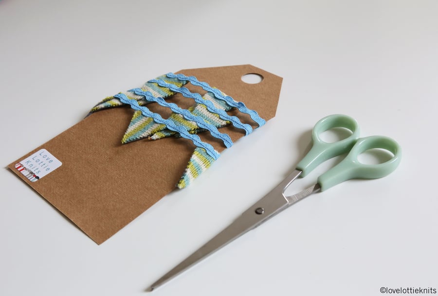 Mini Ric Rac knitted Bunting - Folksy