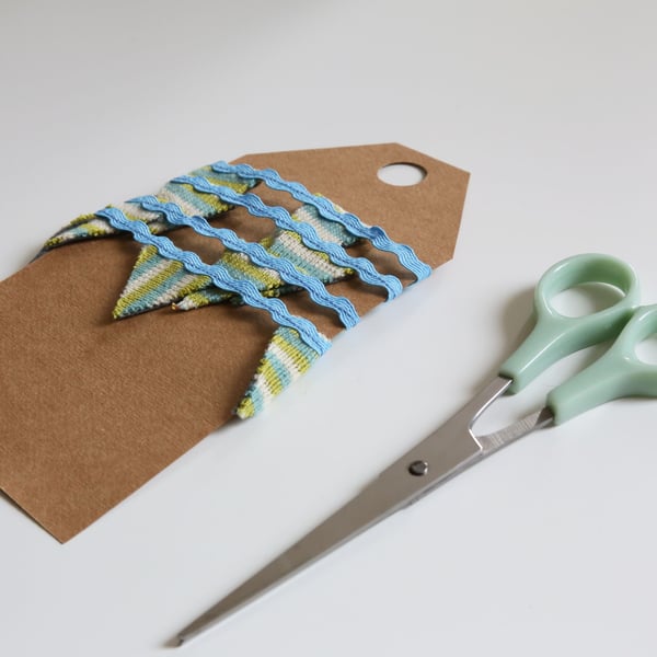 Mini Ric Rac knitted Bunting - Folksy