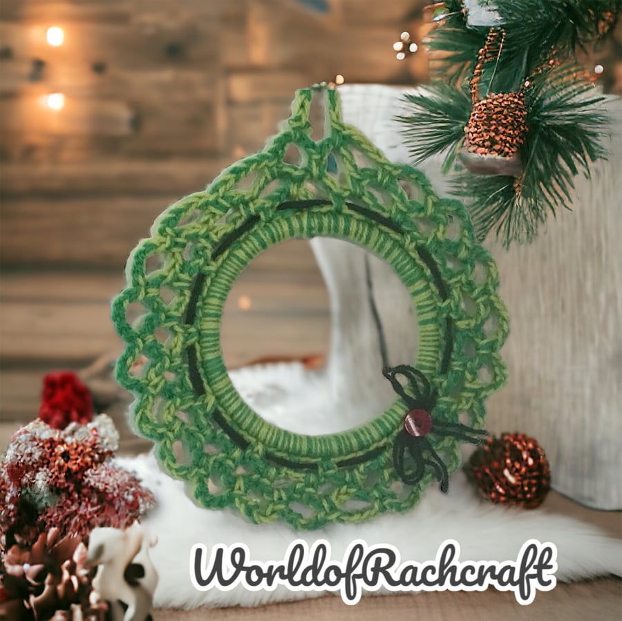 Crochet light & dark green wreath - Folksy
