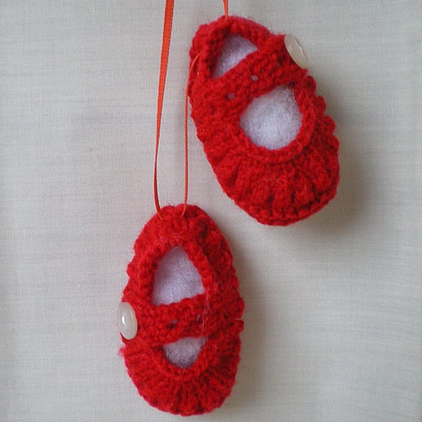 Keepsake,Baby keepsake,Little red shoes,Christe... - Folksy