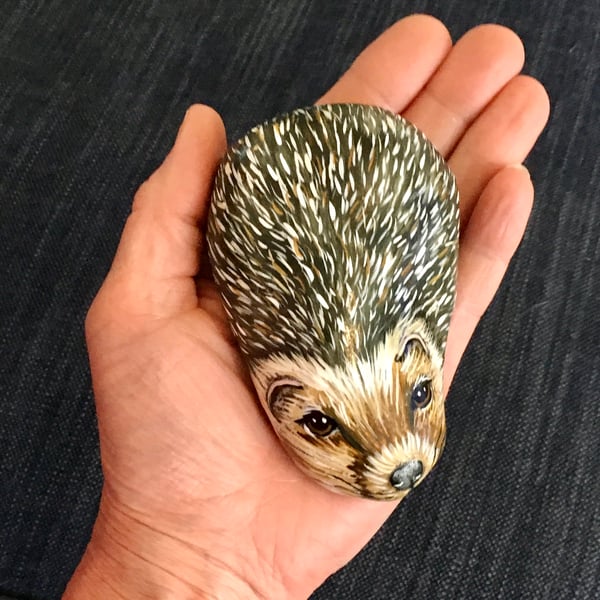 Hedgehog hand painted pebble garden rock art pe... - Folksy
