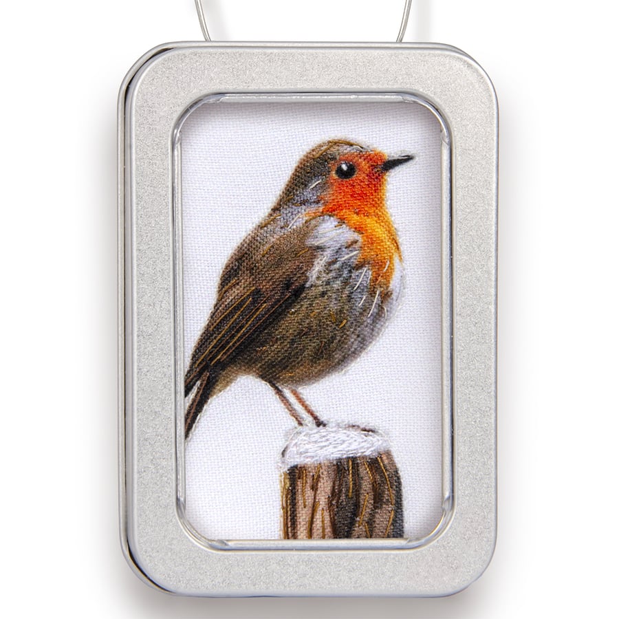 Robin, little 3D fabric robin picture framed in... - Folksy