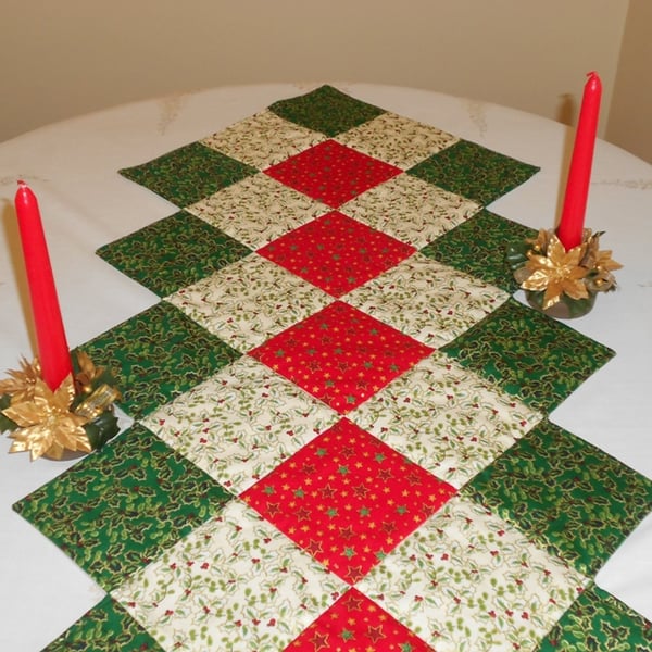Christmas Patchwork Table Runner - Folksy