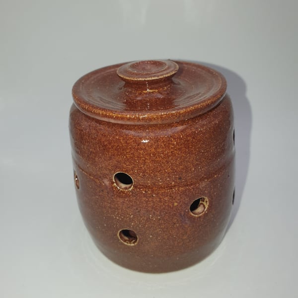 Garlic pot - Folksy