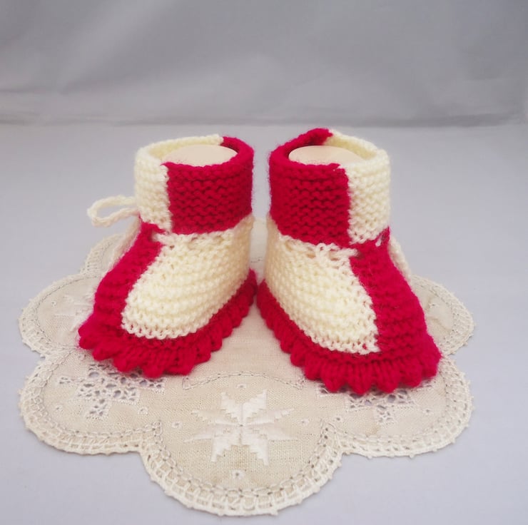 Hand Knit Baby Booties, Domino Booties, Two Col... - Folksy