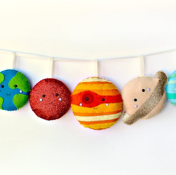 Felt Solar System Garland. Handmade set of 8 fe... - Folksy