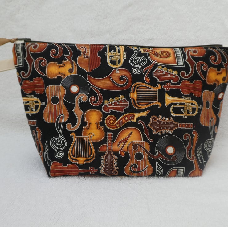 Musical Instrument Print Project Holder. Lined ... - Folksy