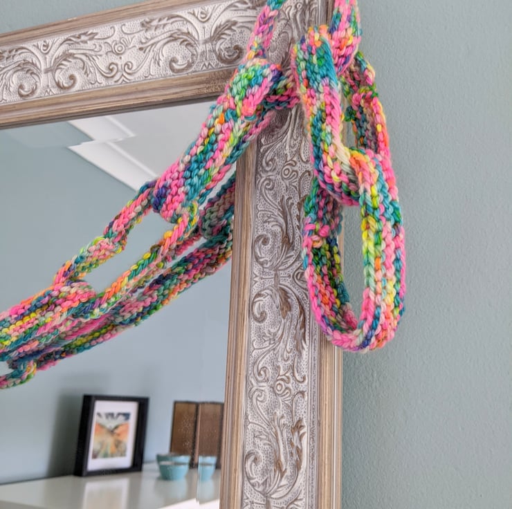 SALE Multi-coloured knitted paper chain - Folksy
