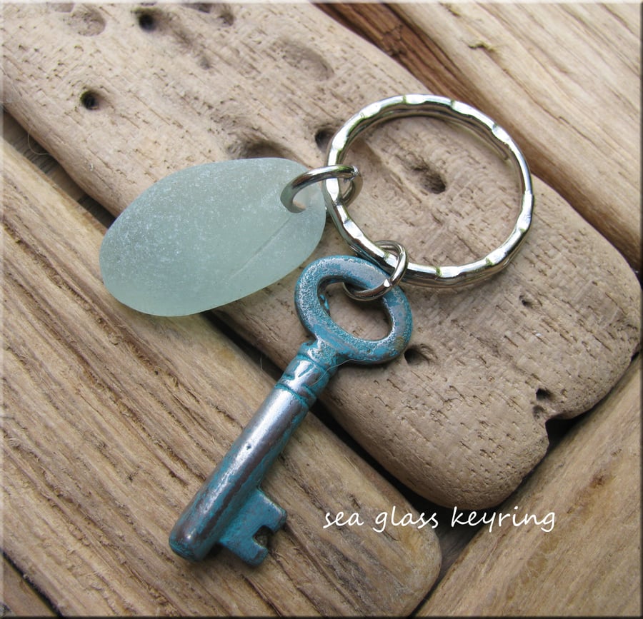 Sea glass vintage keyring - Folksy