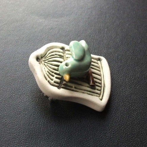 little bird cage brooch - Folksy