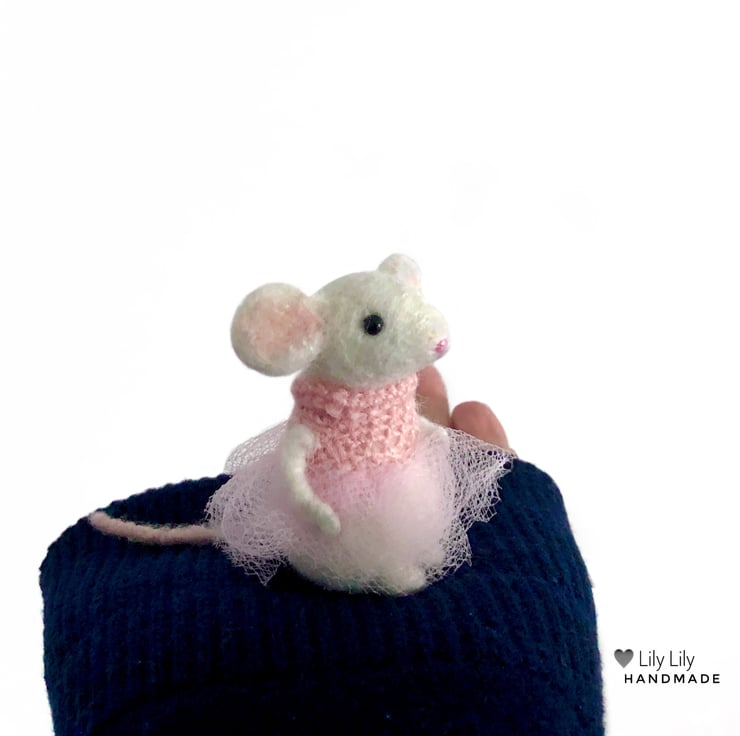 Ballerina Mouse, Isabella, needle felted by Lil... - Folksy