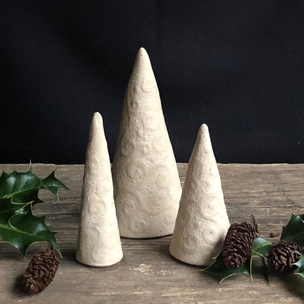 Water etched trio of trees - Folksy