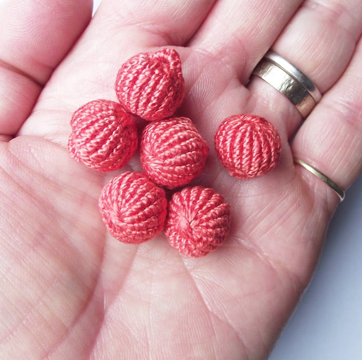 Yorkshire Buttons, Embellishments, Cotton Threa... - Folksy