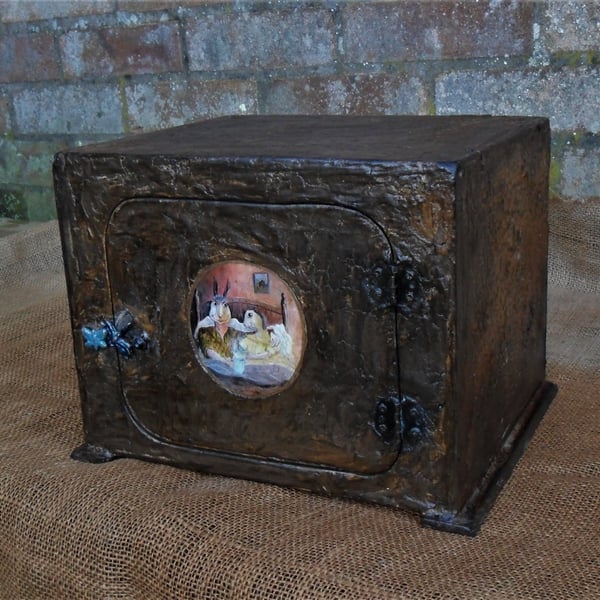 Rustic Rabbit Room Box. - Folksy