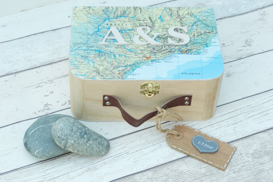 Wedding Memory Box Honeymoon Destination Map Me... - Folksy