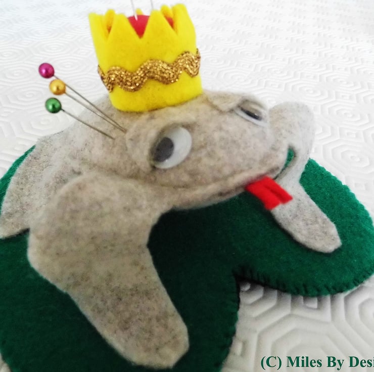 Frog Prince Pin Cushion - Folksy
