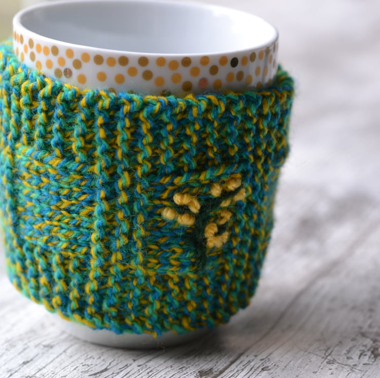 Embroidered Knitted Flower Mug Hug - Folksy