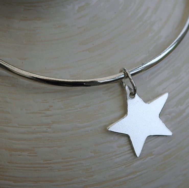 Star Bangle Bracelet in Sterling Silver, Medium... - Folksy