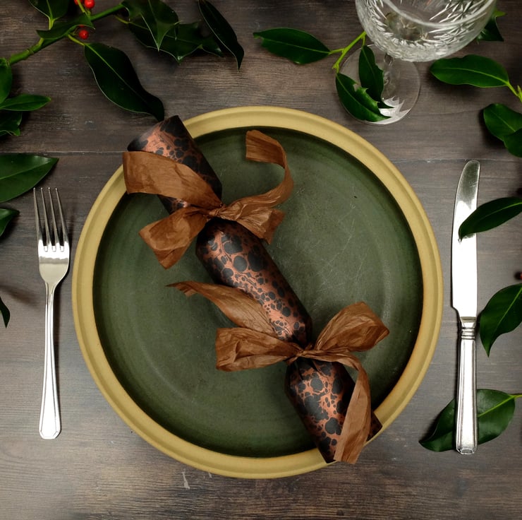 Marbled paper diy crackers kit set of 4 black a... - Folksy