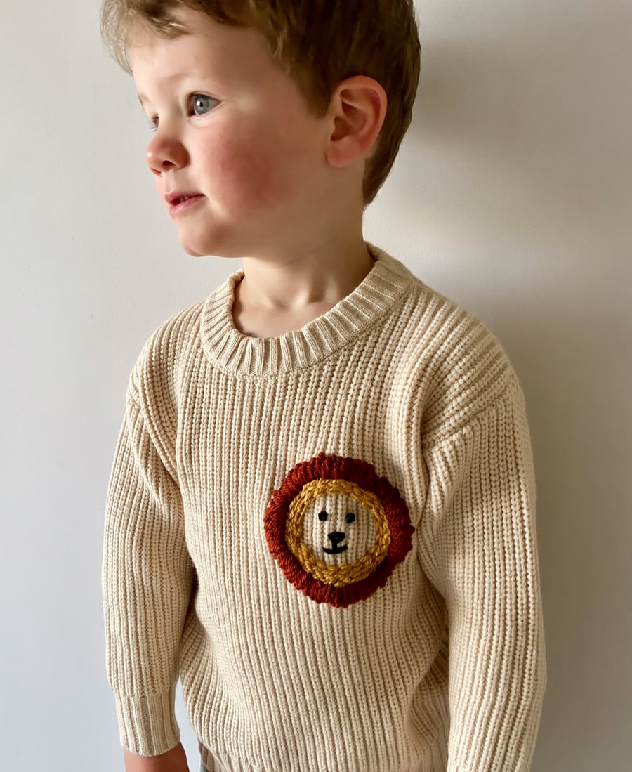 Hand embroidered lion knit jumper - Folksy