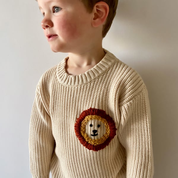 Hand embroidered lion knit jumper - Folksy