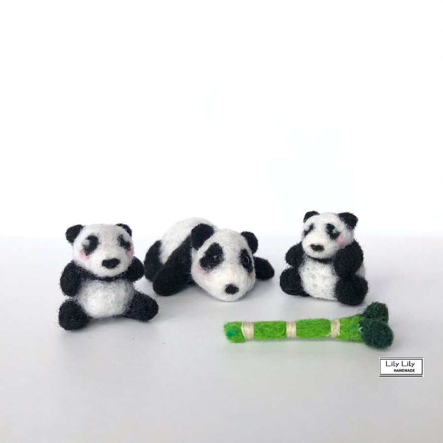 Mummy or Daddy Panda and 2 baby pandas, needle ... - Folksy