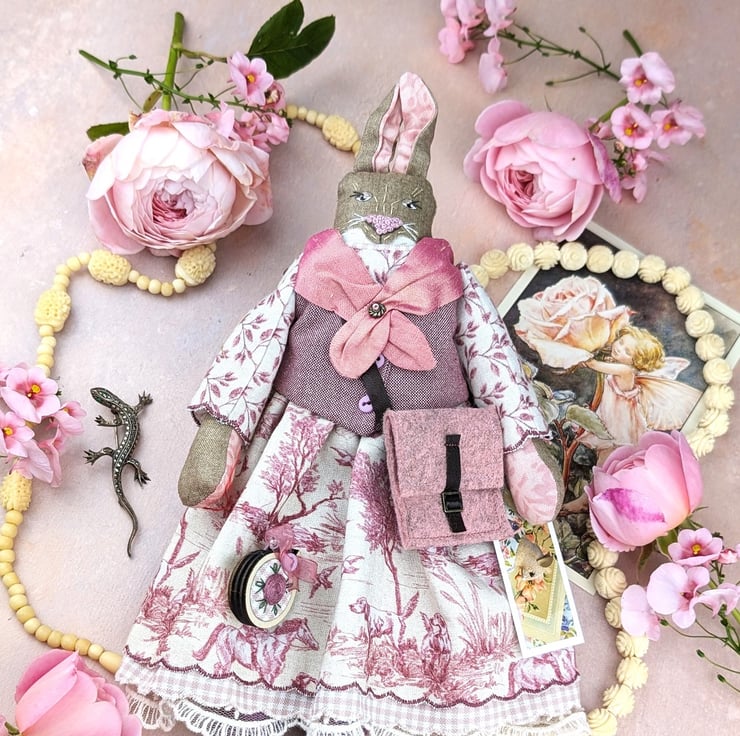 Agnes, A Bunny in Westfallenstoffe Toile - Folksy