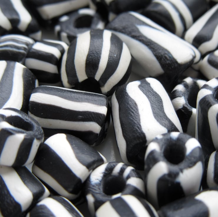 Black & White 'Zebra' Beads - Folksy