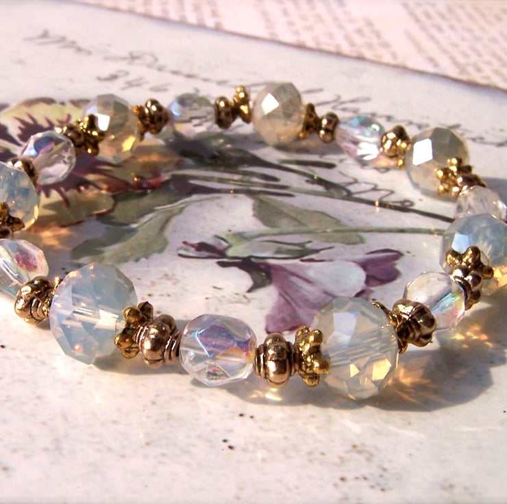 Sale Sale - Crystal Bracelet, Glass Cut Crystal... - Folksy