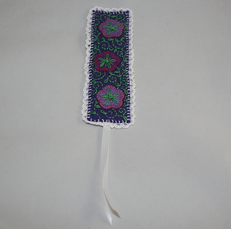 Embroidered Felt Bookmark - Filigree pattern on... - Folksy