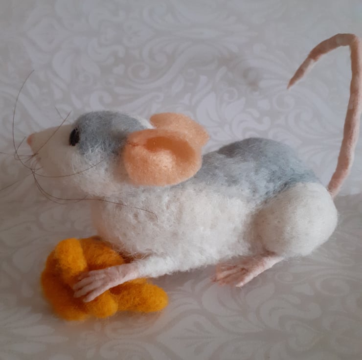 Keeper of the Cheese Puffs - Needle felted Rat - Folksy
