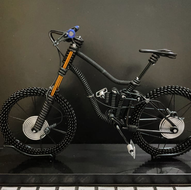 1:10 Scale Scale Wired Bike Model Black Mountai... - Folksy