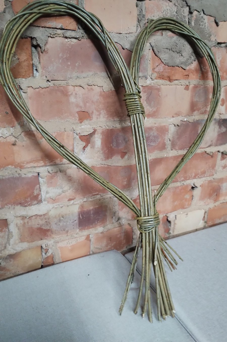 Willow Heart Decoration. Approx 59cm x 45cm. H... - Folksy
